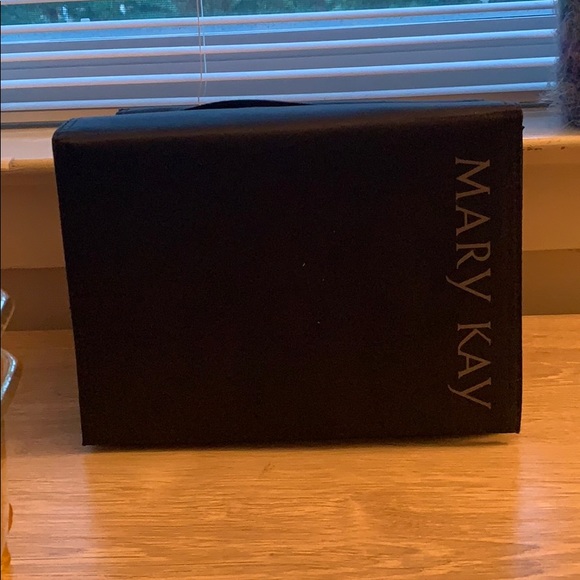 Mary Kay | Bags | 3 For Mary Kay Cosmetic Traveling Bag | Poshmark